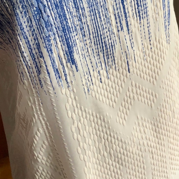 Zara | Tops | Zara White Blue Rain Textured Top | Poshmark